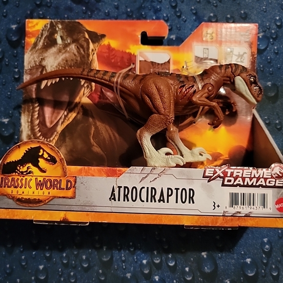 Mattel | Toys | Jurassic World Dominion Extreme Damage Atrociraptor ...